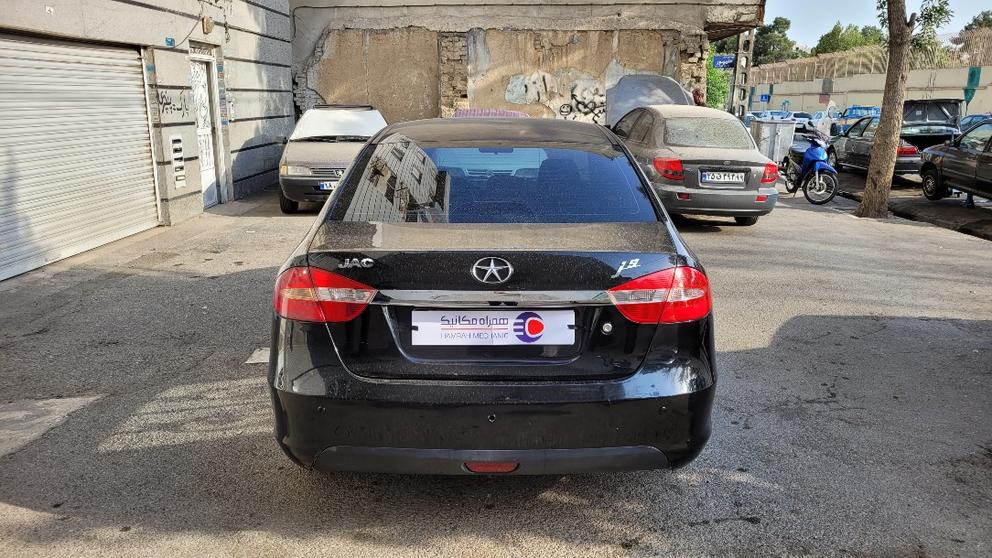 خرید و فروش جک J5 اتوماتیک 1800 مدل 1393 با ضمانت – همراه مکانیک