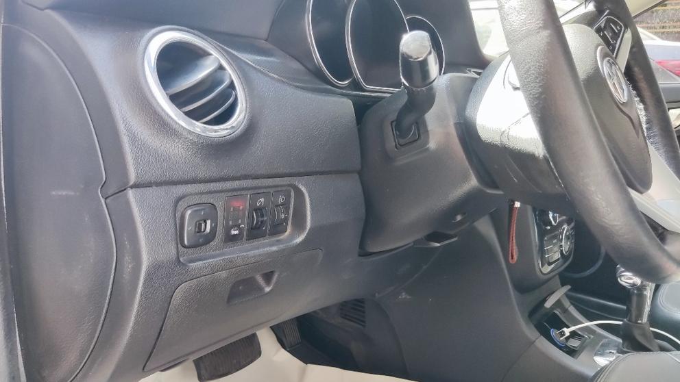 خرید و فروش جک J5 اتوماتیک 1800 مدل 1393 با ضمانت – همراه مکانیک