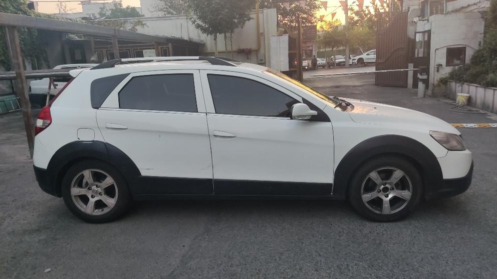 خرید و فروش دانگ فنگ H30 cross اتوماتیک مدل 1396 با ضمانت – همراه مکانیک