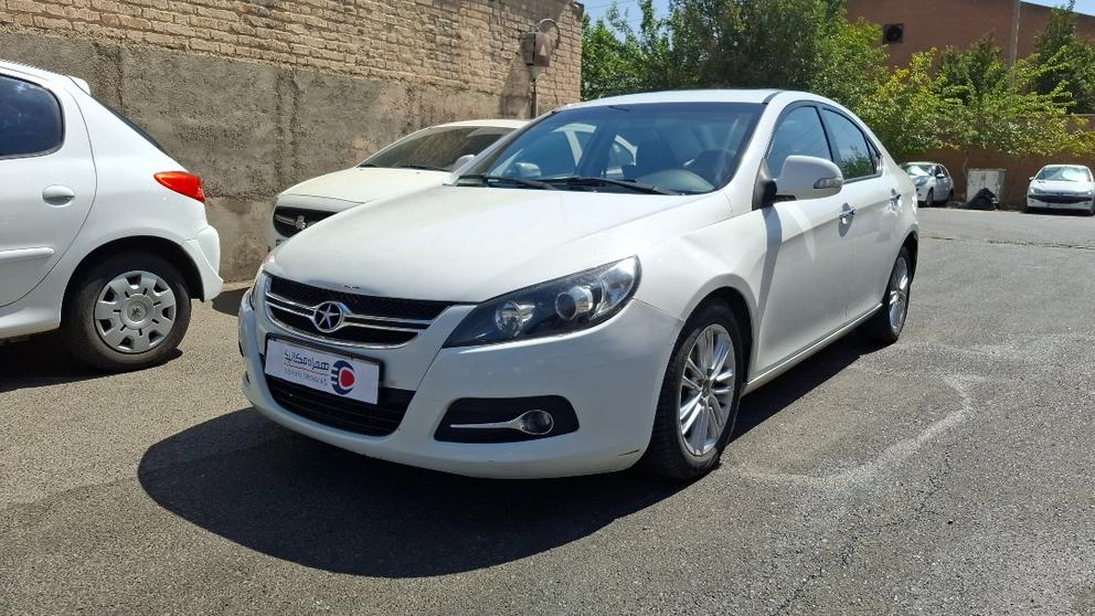 خرید و فروش جک J5 اتوماتیک 1800 مدل 1396 با ضمانت – همراه مکانیک