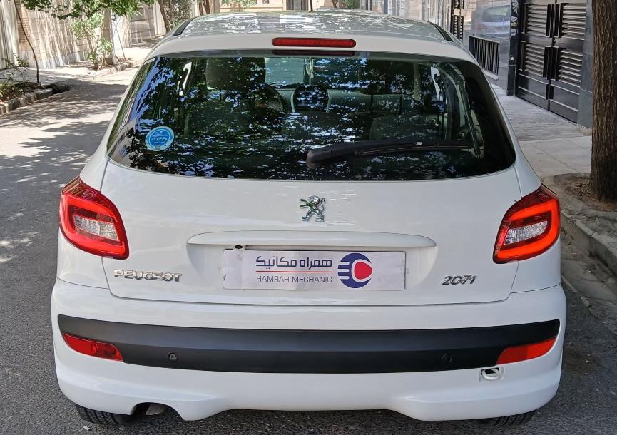 خرید و فروش پژو 207 دنده ای فول - ESP مدل 1402 نقد و اقساط – همراه مکانیک