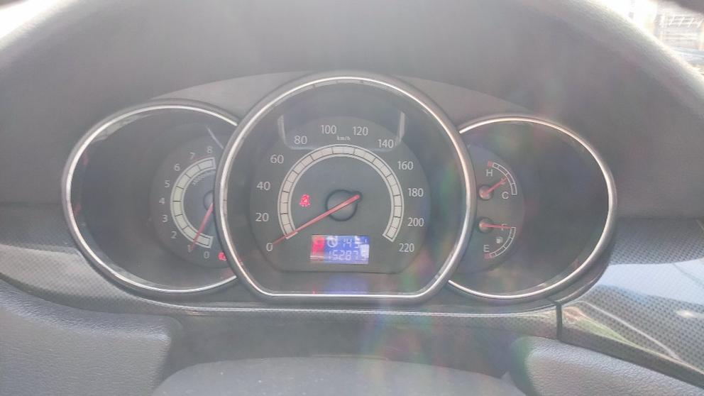 خرید و فروش جک J5 اتوماتیک 1800 مدل 1393 با ضمانت – همراه مکانیک