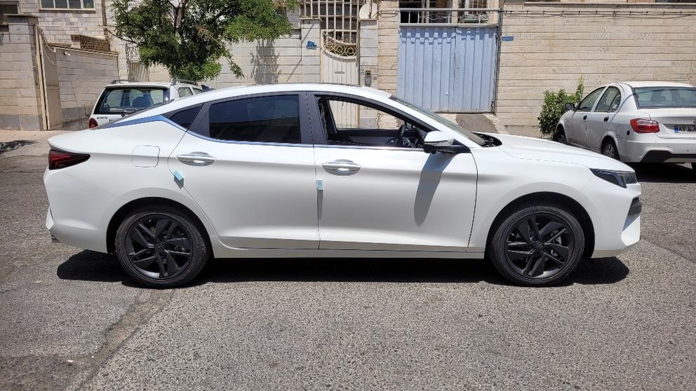 خرید و فروش KMC J7 اتوماتیک مدل 1404 نقد و اقساط – همراه مکانیک