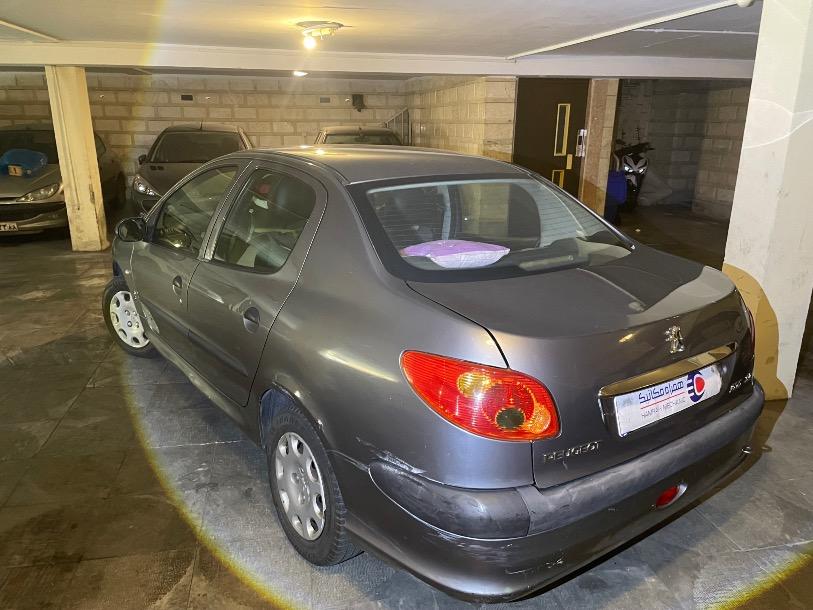 خرید و فروش پژو 206 صندوقدار V8 مدل 1394 با ضمانت – همراه مکانیک