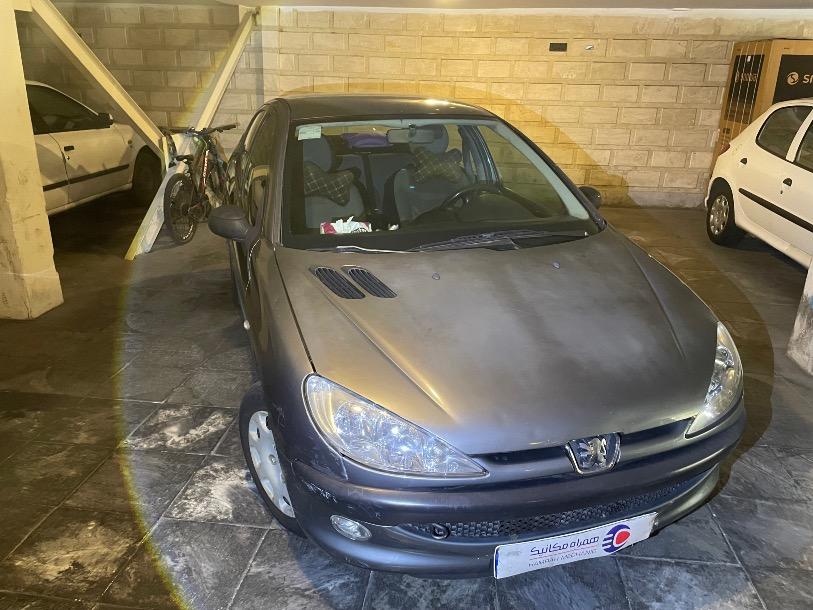 خرید و فروش پژو 206 صندوقدار V8 مدل 1394 با ضمانت – همراه مکانیک