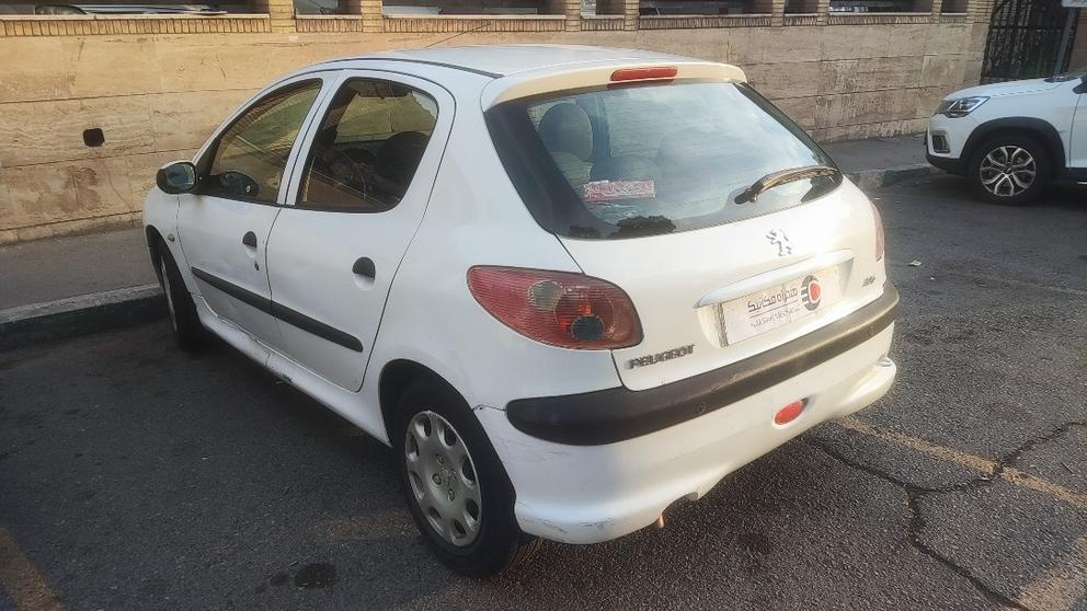 خرید و فروش پژو 206 تیپ 5 مدل 1393 با ضمانت – همراه مکانیک