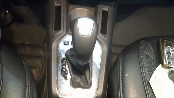 خرید و فروش تارا اتومات V4 مدل 1402 نقد و اقساط – همراه مکانیک