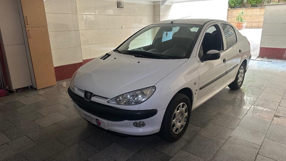 خرید و فروش پژو 206 صندوقدار V8 مدل 1399 نقد و اقساط – همراه مکانیک