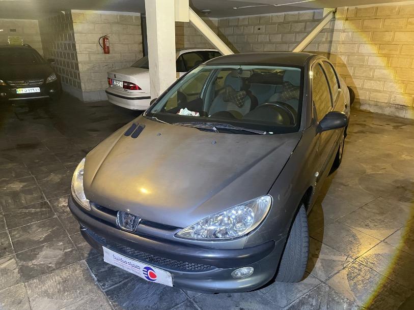 خرید و فروش پژو 206 صندوقدار V8 مدل 1394 با ضمانت – همراه مکانیک