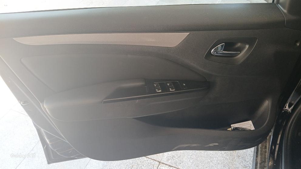 خرید و فروش تارا اتومات V4 مدل 1404 نقد و اقساط – همراه مکانیک