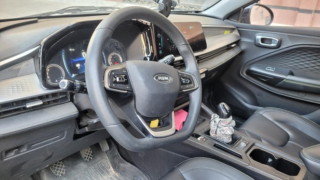 خرید و فروش ام وی ام X33 CROSS دنده ای مدل 1402 نقد و اقساط – همراه مکانیک