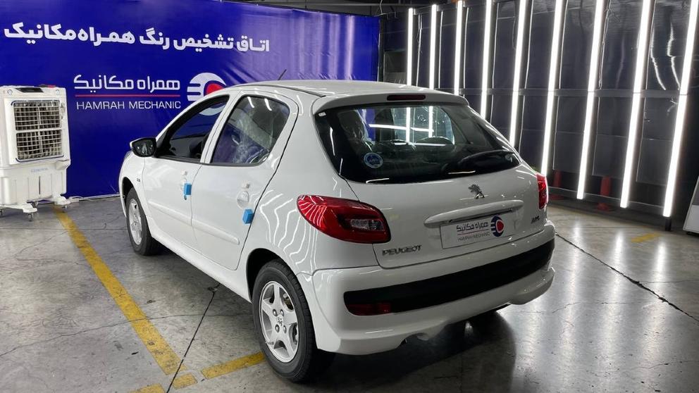 خرید و فروش پژو 207 اتوماتیک - ESP مدل 1404 نقد و اقساط – همراه مکانیک