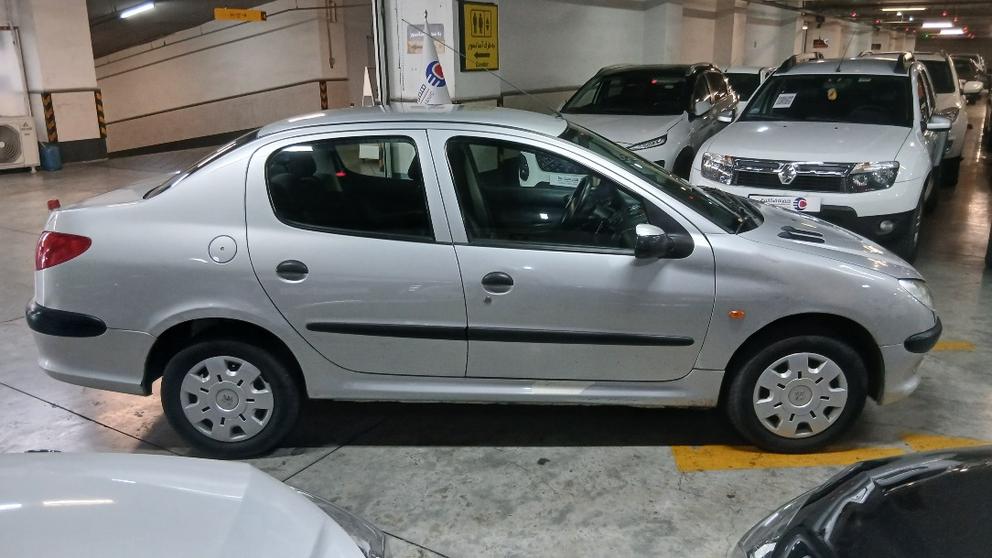 خرید و فروش پژو 206 صندوقدار V8 مدل 1397 با ضمانت – همراه مکانیک