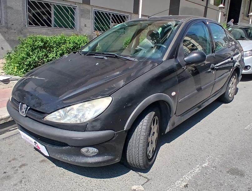 خرید و فروش پژو 206 صندوقدار V8 مدل 1396 با ضمانت – همراه مکانیک