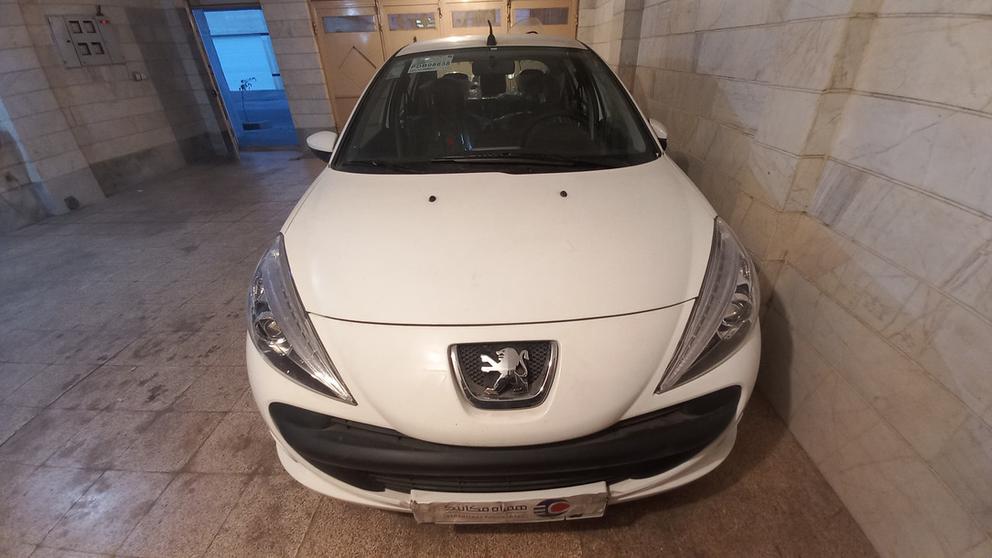 خرید و فروش پژو 207 اتوماتیک - ESP مدل 1402 نقد و اقساط – همراه مکانیک