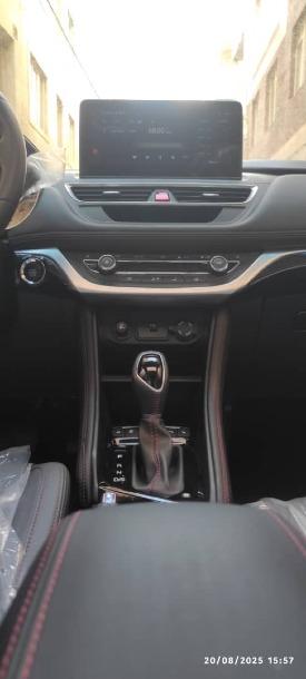 خرید و فروش کی ام سی SR3 موتور 1600 مدل 1404 نقد و اقساط – همراه مکانیک