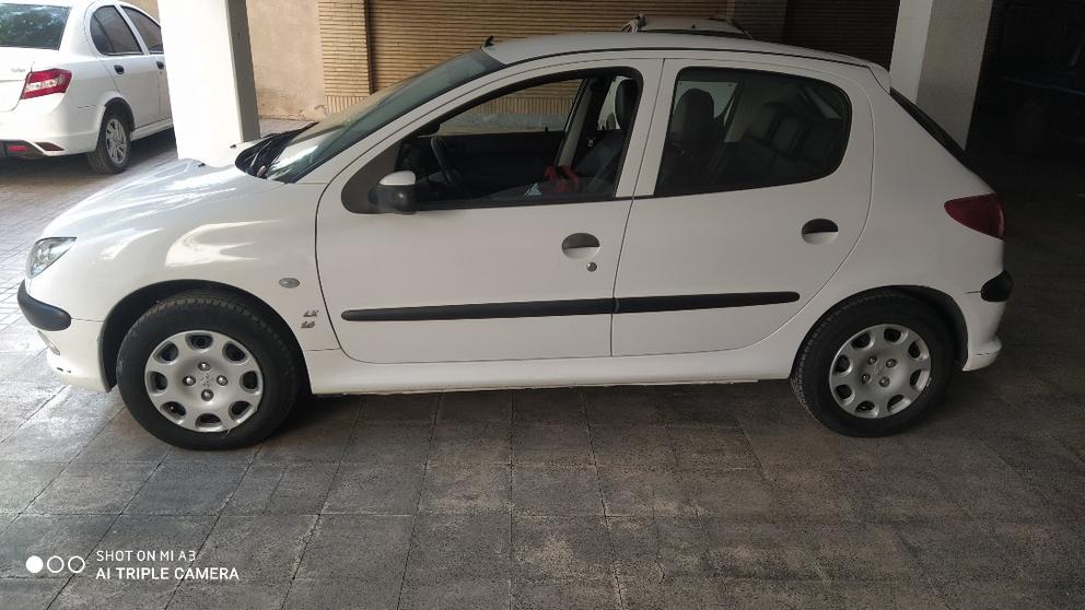 خرید و فروش پژو 206 تیپ 5 نیمه فول مدل 1398 نقد و اقساط – همراه مکانیک