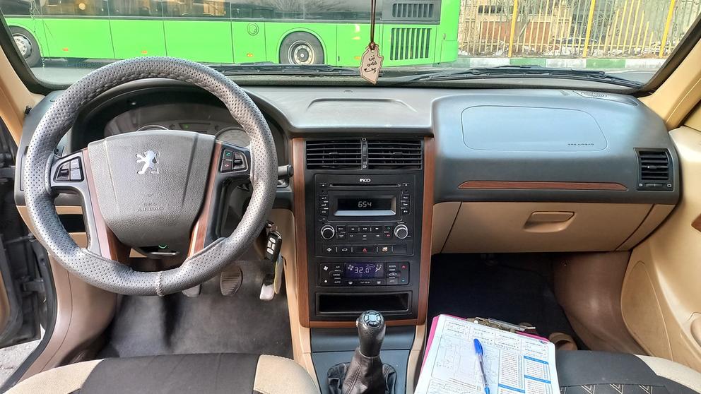 خرید و فروش پژو پارس (ELX(XUM مدل 1395 با ضمانت – همراه مکانیک