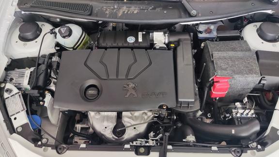 خرید و فروش پژو 207 اتوماتیک - ESP مدل 1404 نقد و اقساط – همراه مکانیک