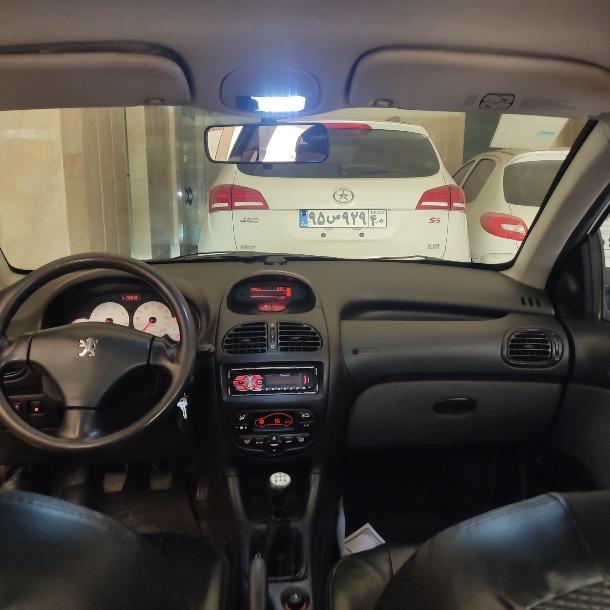 خرید و فروش پژو 206 صندوقدار V8 مدل 1394 با ضمانت – همراه مکانیک