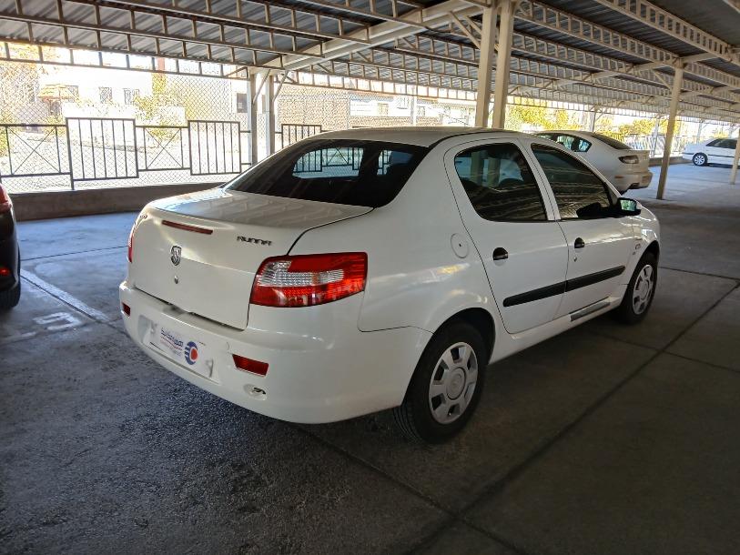 خرید و فروش ایران خودرو رانا LX مدل 1396 با ضمانت – همراه مکانیک